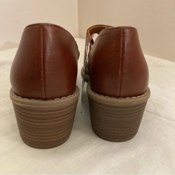 Universal Thread | Shoes | Universal Thread Cognacrylie Brown Faux ...